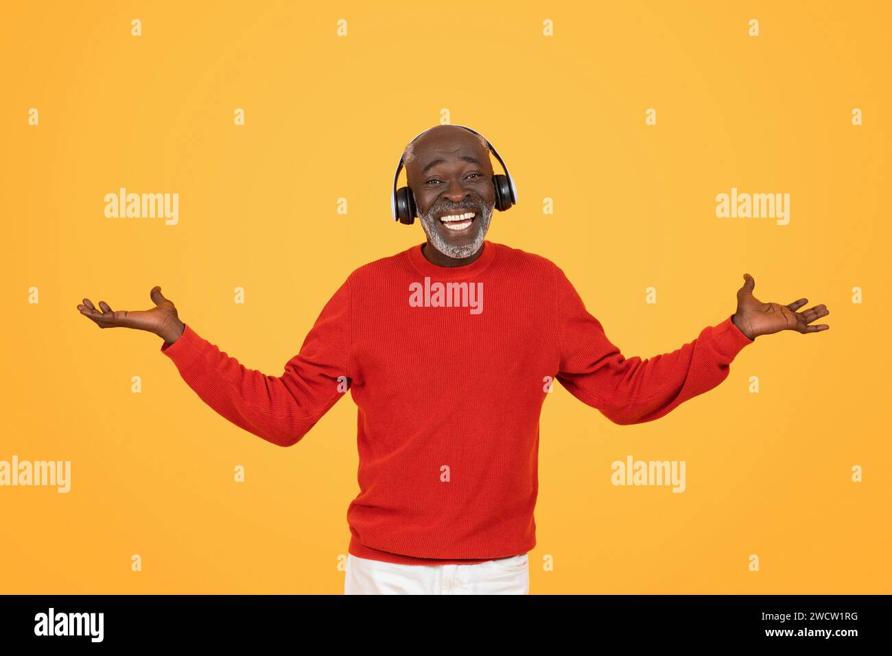 Exuberant elder hi-res stock photography and images - Alamy