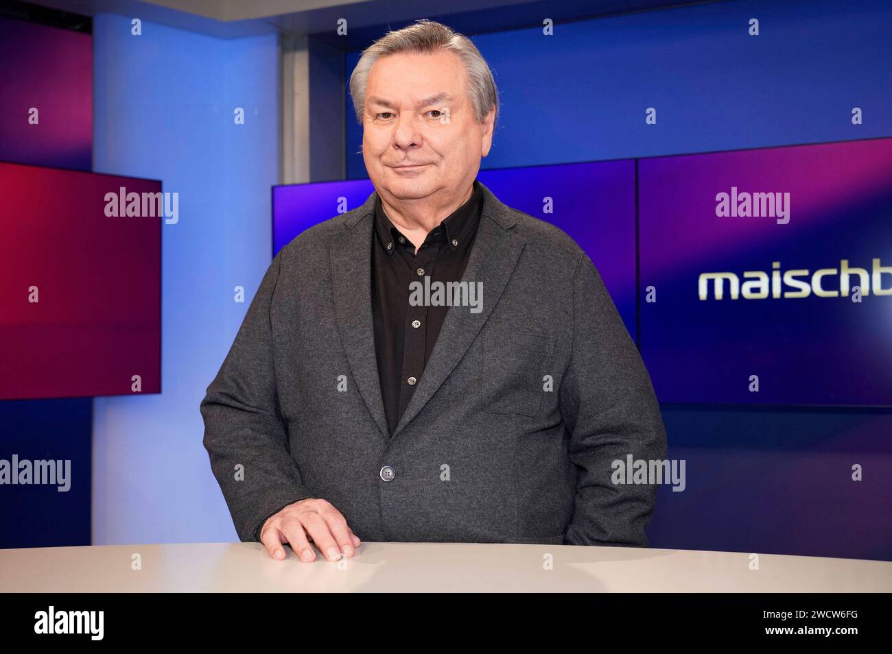 Waldemar Hartmann in der ARD-Talkshow maischberger im Studio Berlin ...