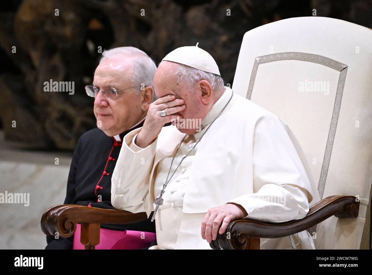 Rom, Vatikan 03.01.2024 Papst Franziskus I. betet bei der ...