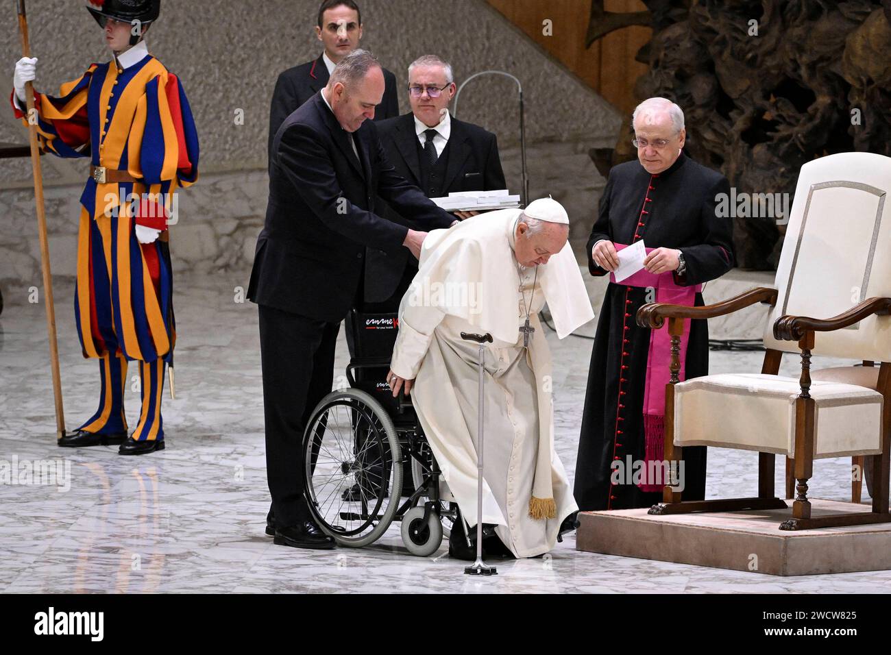 Rom, Vatikan 03.01.2024 Papst Franziskus I. bei der Generalaudienz in ...
