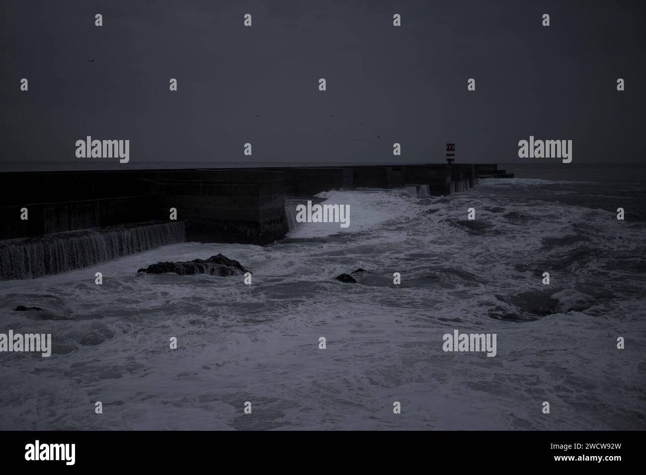 Atlantic ocean pier hurricane hi-res stock photography and images - Alamy