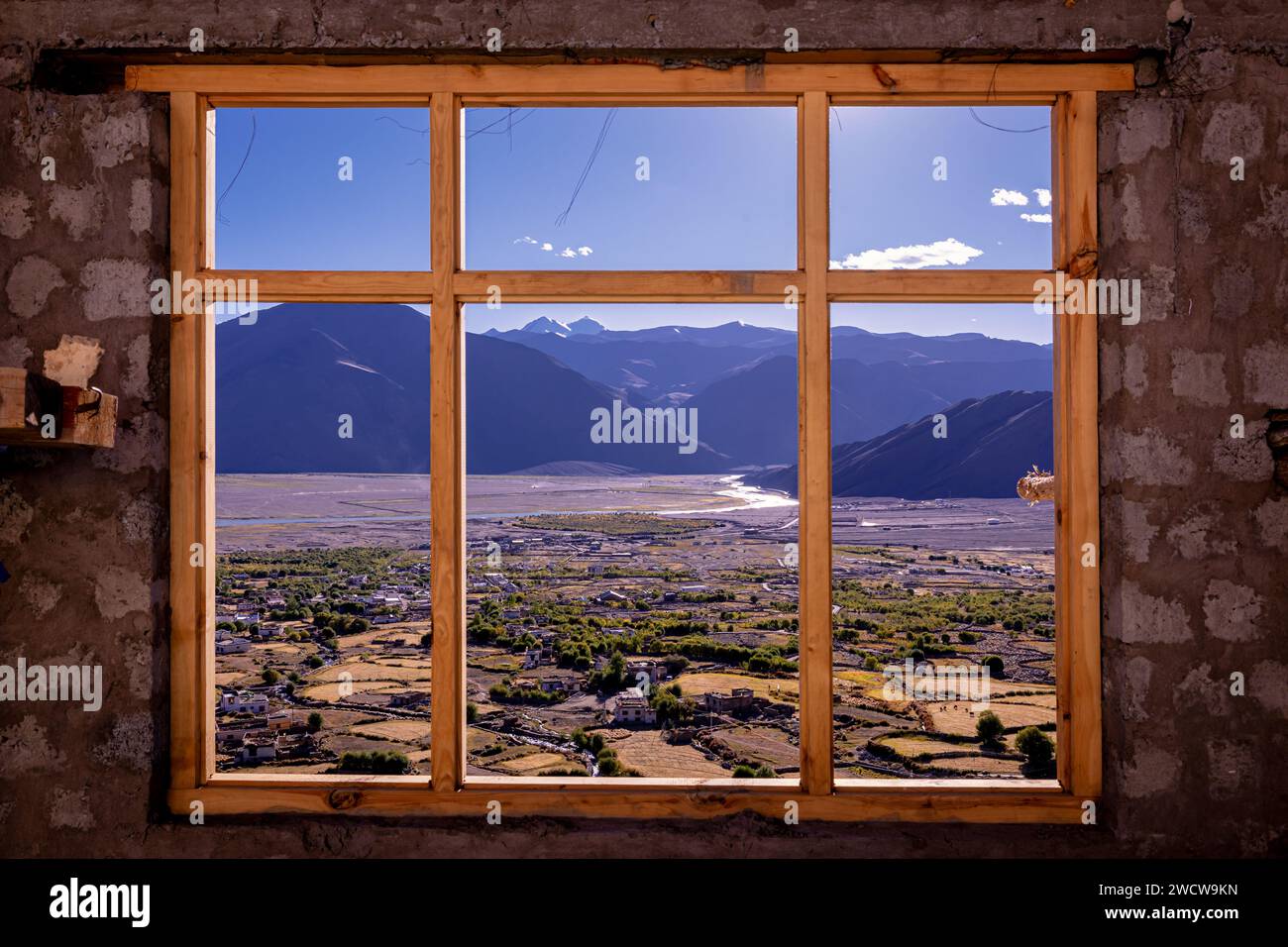 View scenery mountain ladakh india hi-res stock photography and images ...