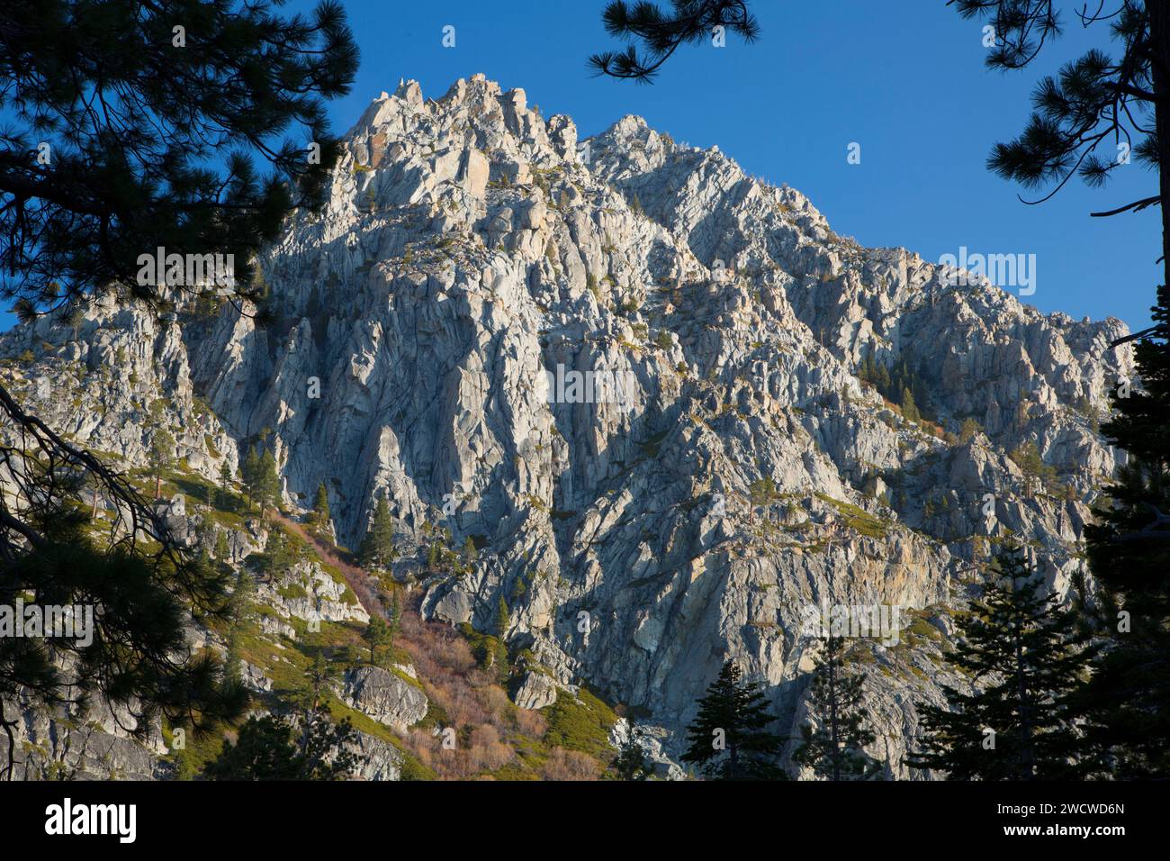 Ridgeline along Eagle Lake Trail, Desolation Wilderness, Lake Tahoe ...