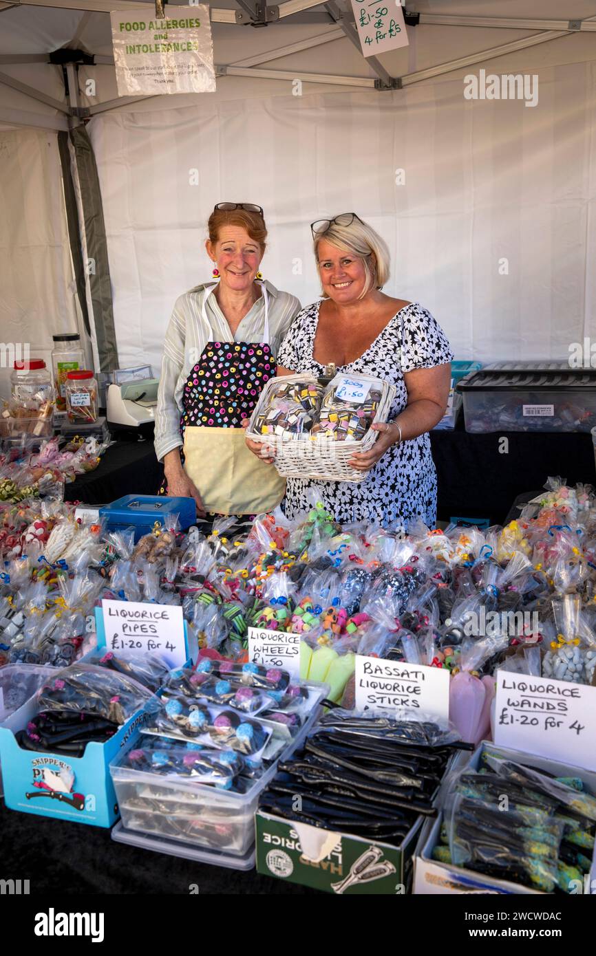 UK, England, Yorkshire, Pontefract, Liquorice Festival, sweet stall ...