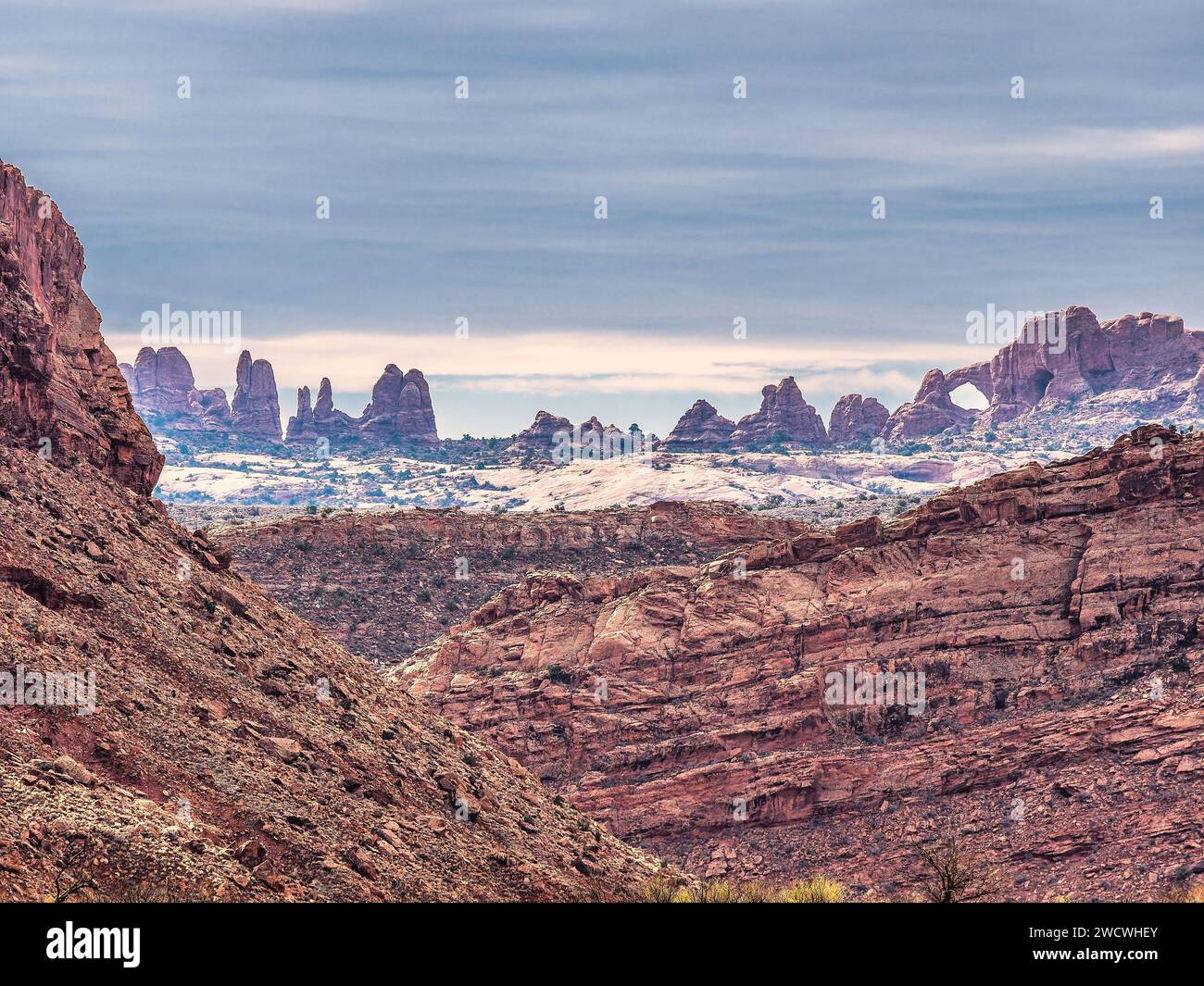 Monument valley skyline hi-res stock photography and images - Alamy