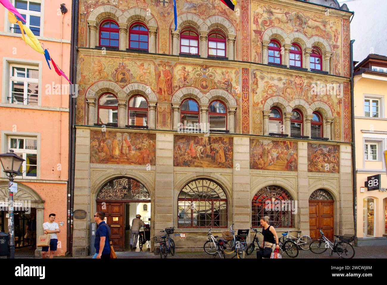 Germany, Baden Wurttemberg, Lake Constance (Bodensee), Konstanz, Rathaus (city hall), the ...