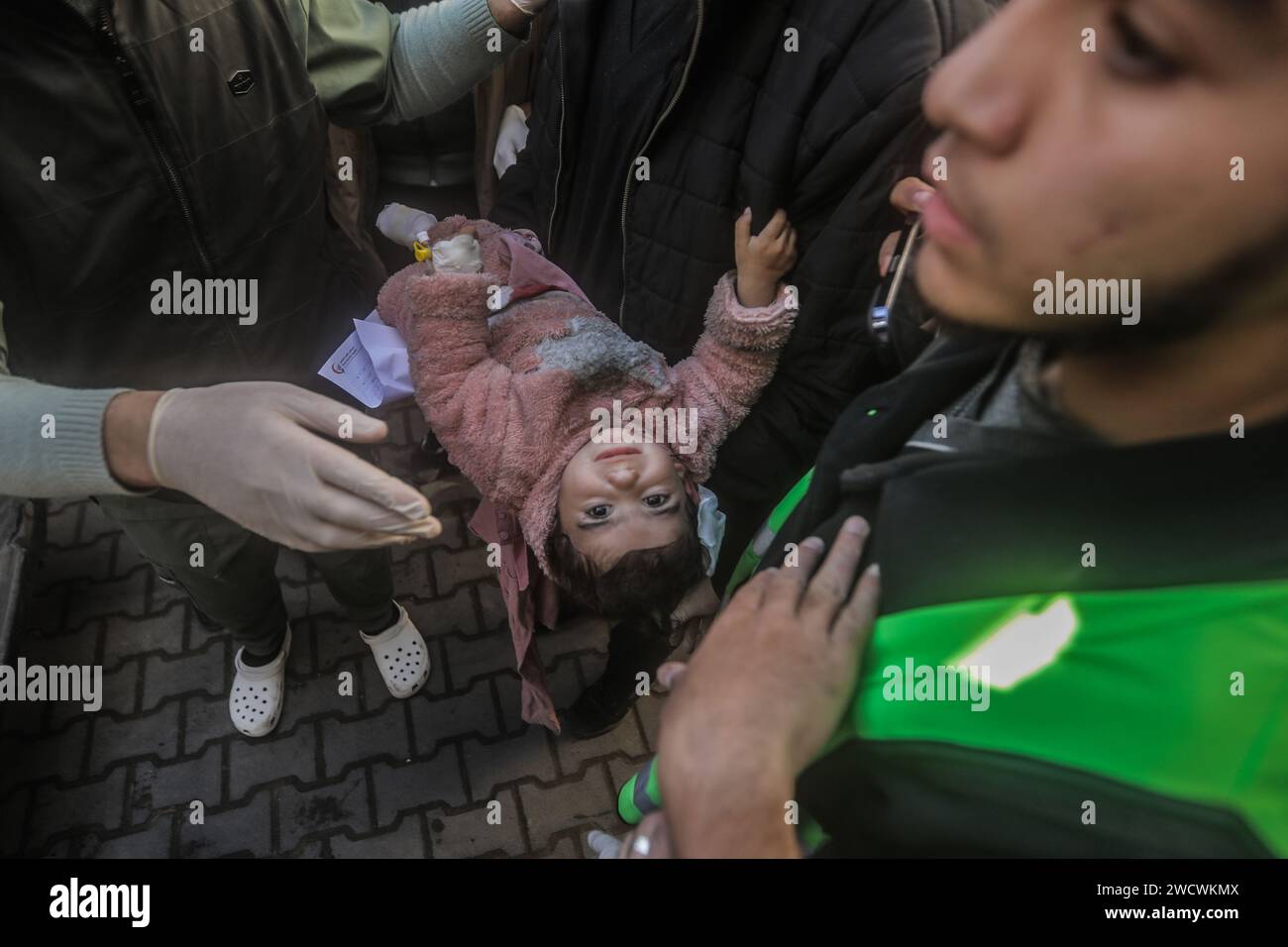 Rafah, Palestinian Territories. 17th Jan, 2024. A Palestinian child ...