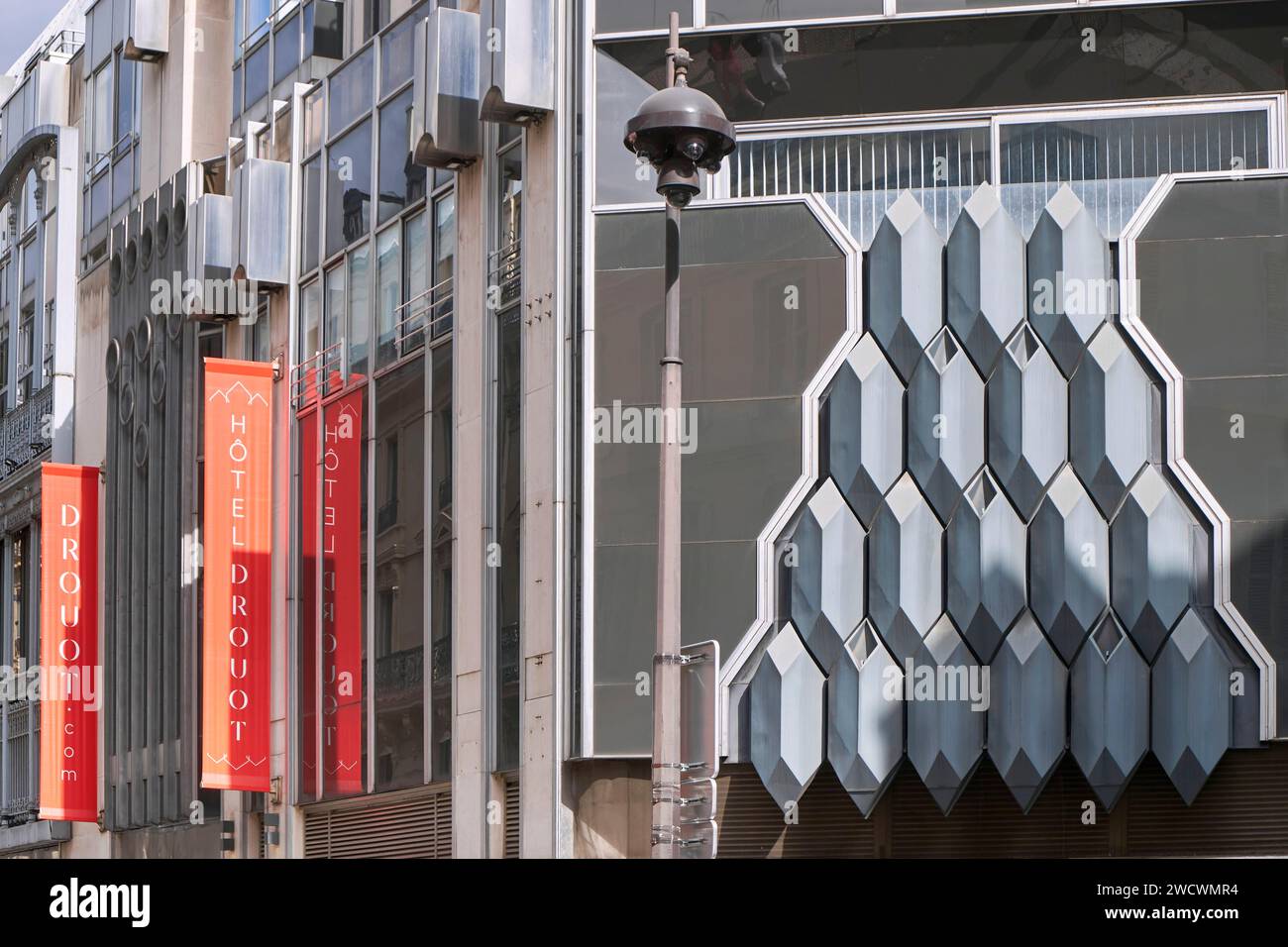 Paris drouot auction house hi-res stock photography and images - Alamy