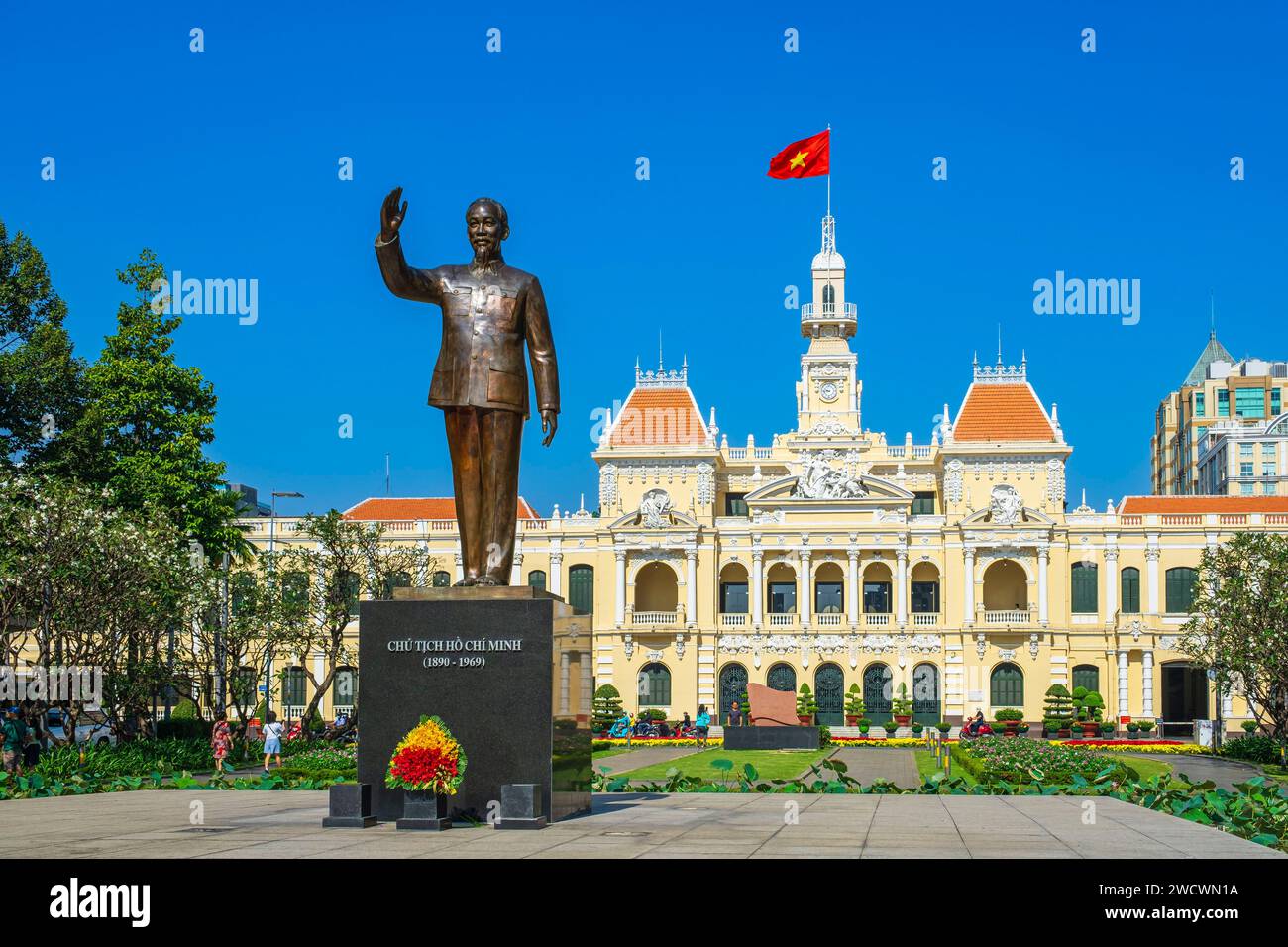 Vietnam, Ho Chi Minh City (Saigon), District 1, Ben Nghe area, statue ...