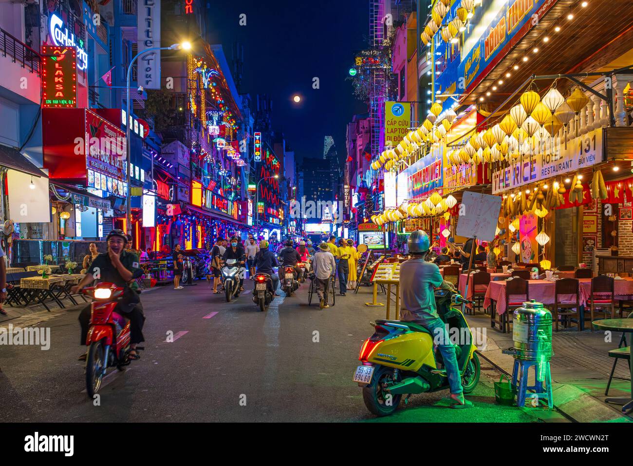 Vietnam, Ho Chi Minh City (Saigon), District 1, Pham Ngu Lao area ...