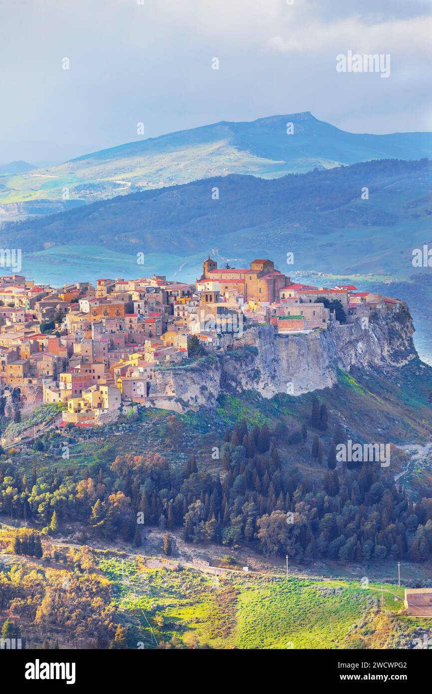 Enna city and sicily hi-res stock photography and images - Alamy