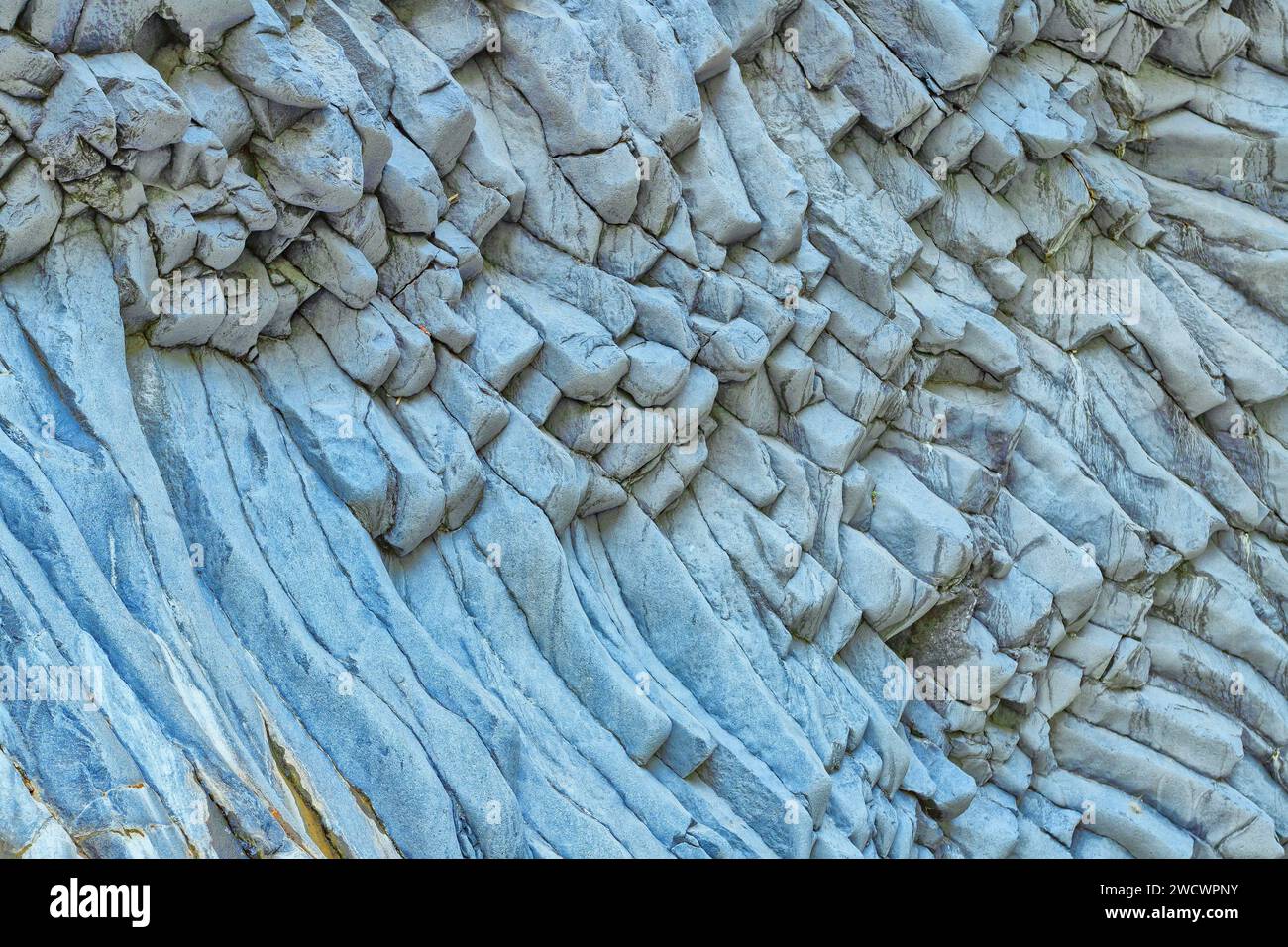 Rock formations southern italy hi-res stock photography and images - Alamy