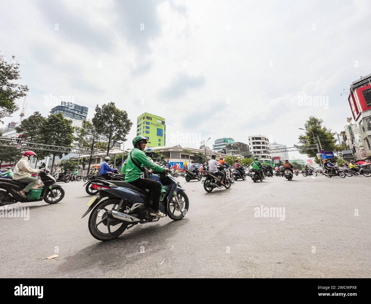 Vietnam, Saigon, Ho Chi Minh ville, motorbike traffic Stock Photo - Alamy