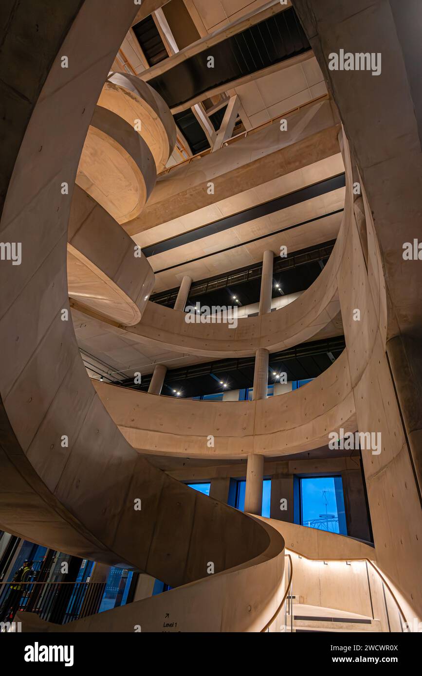 Inside UAL: London College of Fashion, Olympic Park, Stratford, London ...