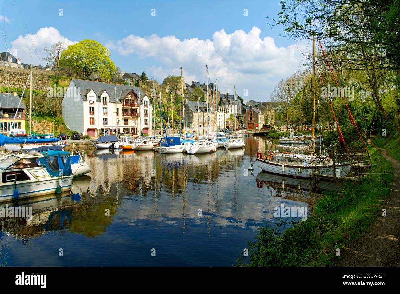 France, Morbihan, La Roche Bernard, the Vilaine river and the marina ...