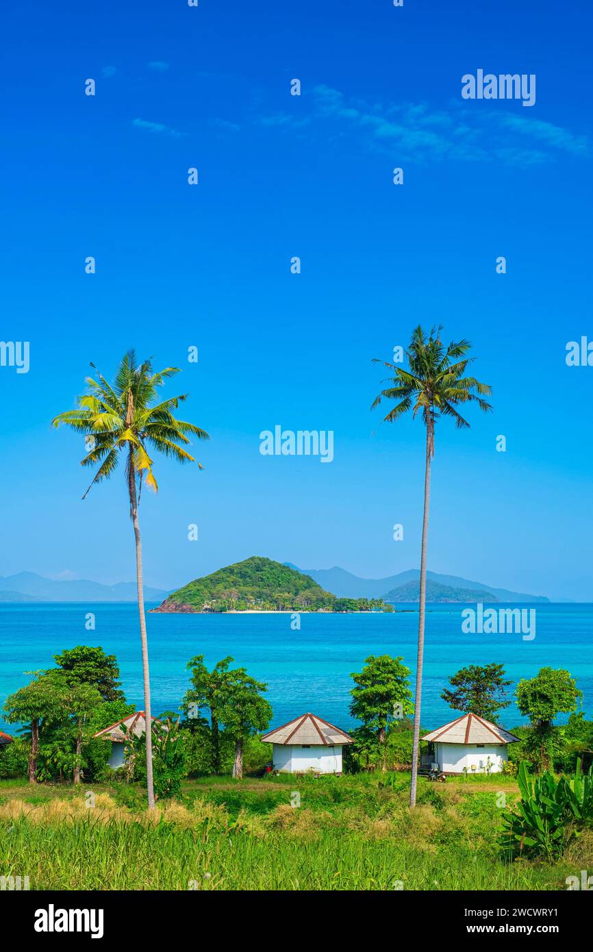 Thailand, Trat province, Ko Mak island, bungalows on Ao Pra beach, Ko ...