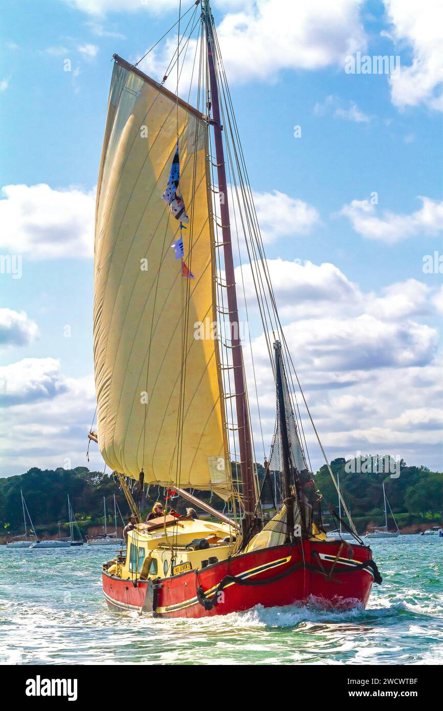 France, Morbihan, Gulf of Morbihan, Het Leven, sailing barge, Gulf Week ...