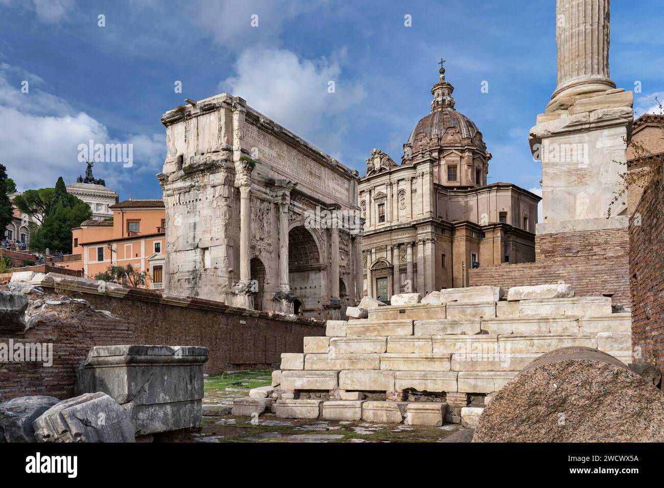 Italy, Latium, Rome, Roman Forum, arch of Septimius Severus Stock Photo ...