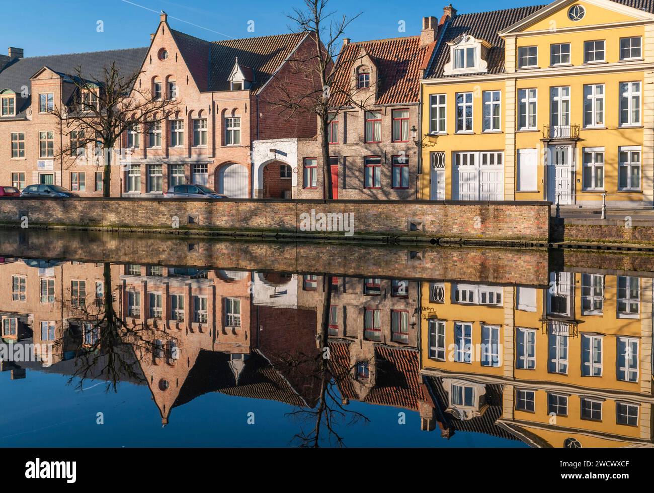 Brujas bélgica turismo hi-res stock photography and images - Alamy