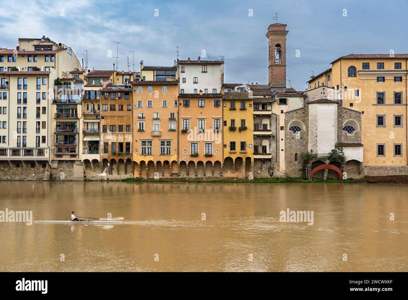 Florence rowing hi-res stock photography and images - Alamy