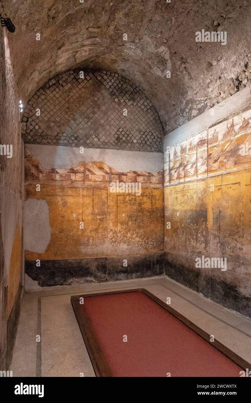 Suburban baths italy hi-res stock photography and images - Alamy