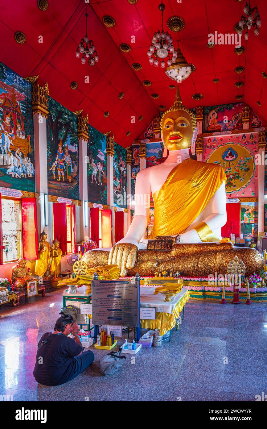 Thailand, Bangkok, Lat Krabang district, Wat Lat Krabang Buddhist ...