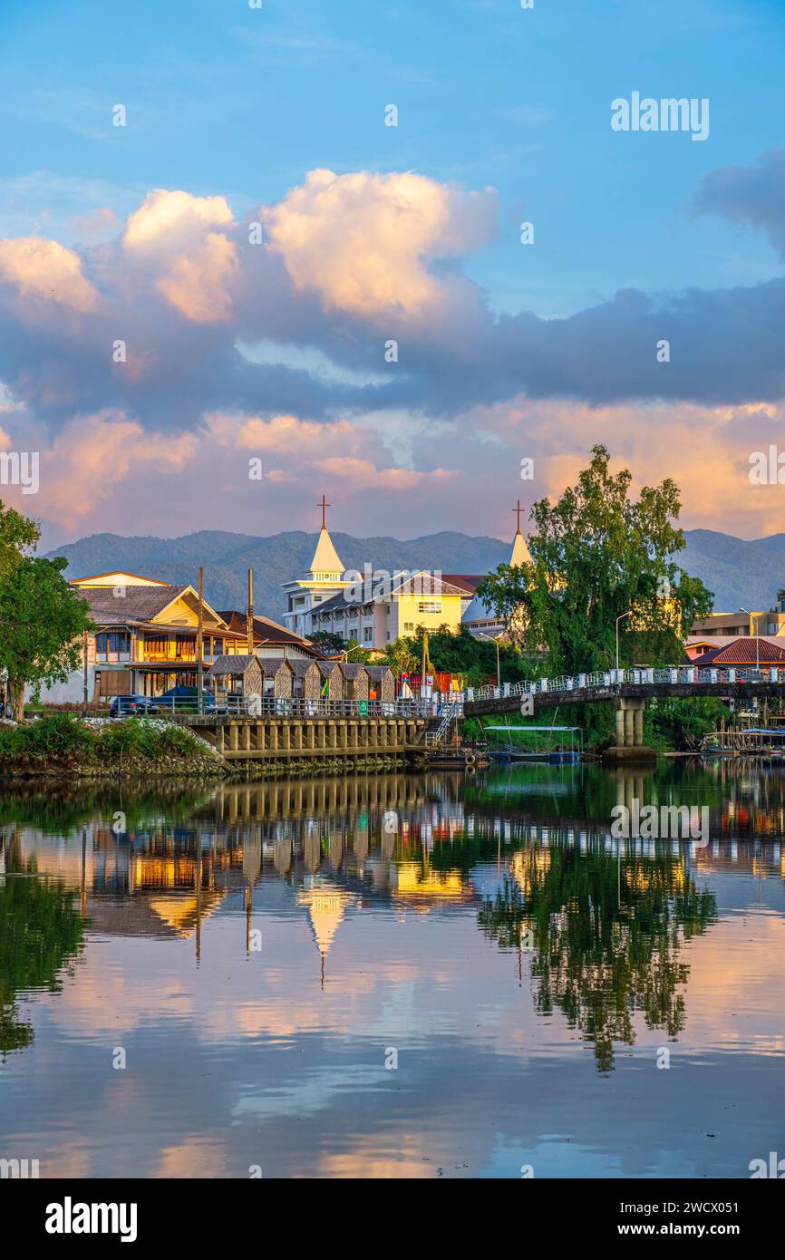 Chanthaburi river hi-res stock photography and images - Alamy