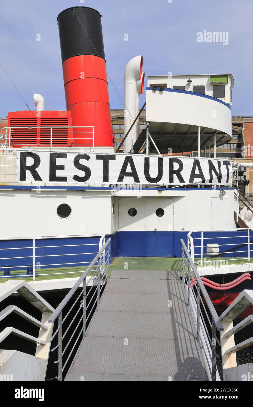 France, Nord, Dunkirk, marine basin, the Princess Elizabeth restaurant ...