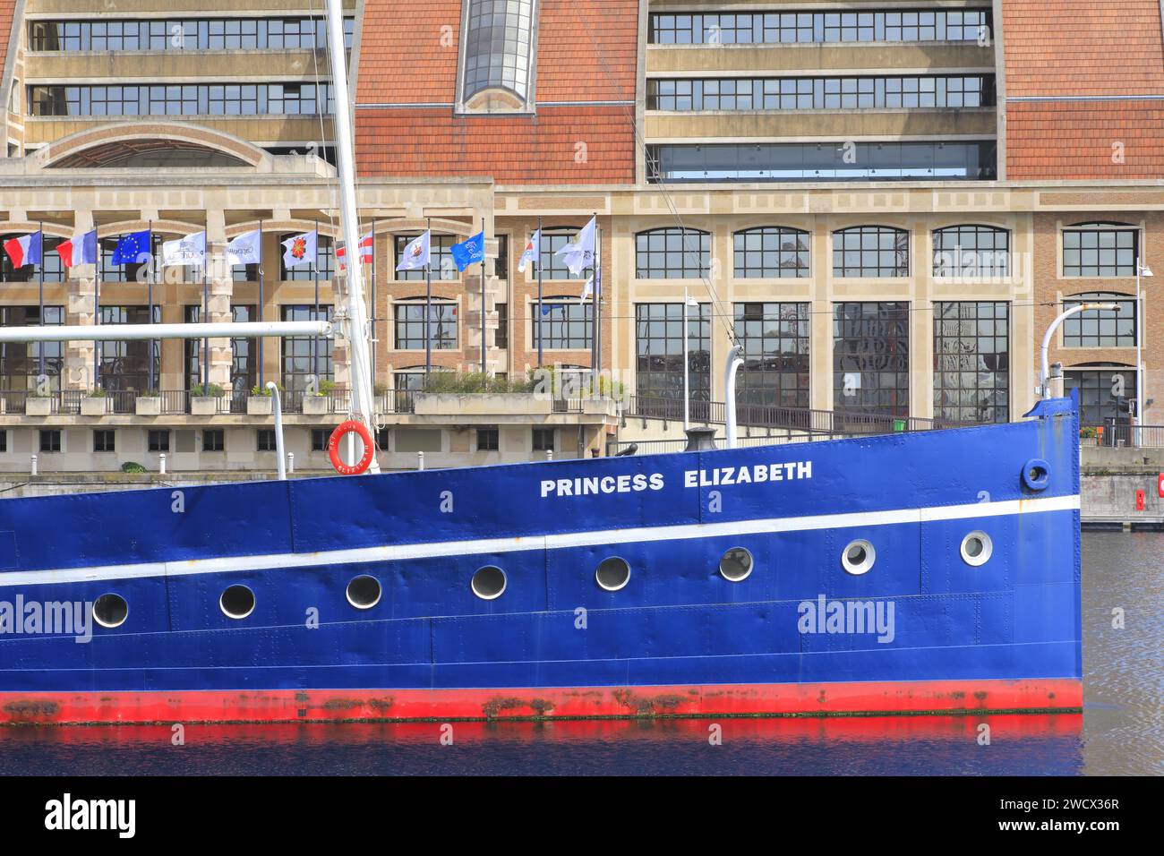 France, Nord, Dunkirk, marine basin, the Princess Elizabeth restaurant ...