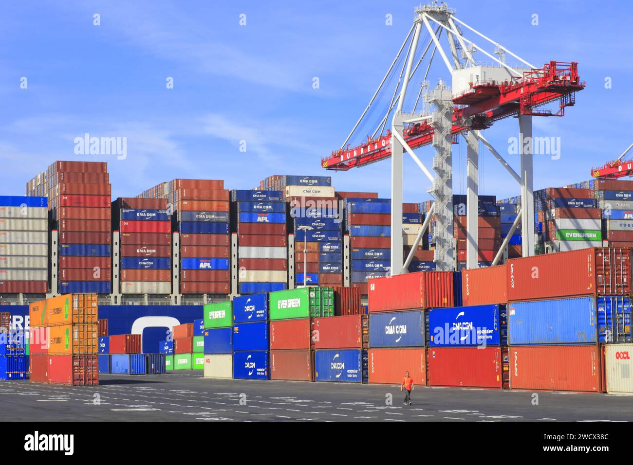 France, Nord, Dunkirk, Grand Port Maritime de Dunkerque (GPMD), loading ...