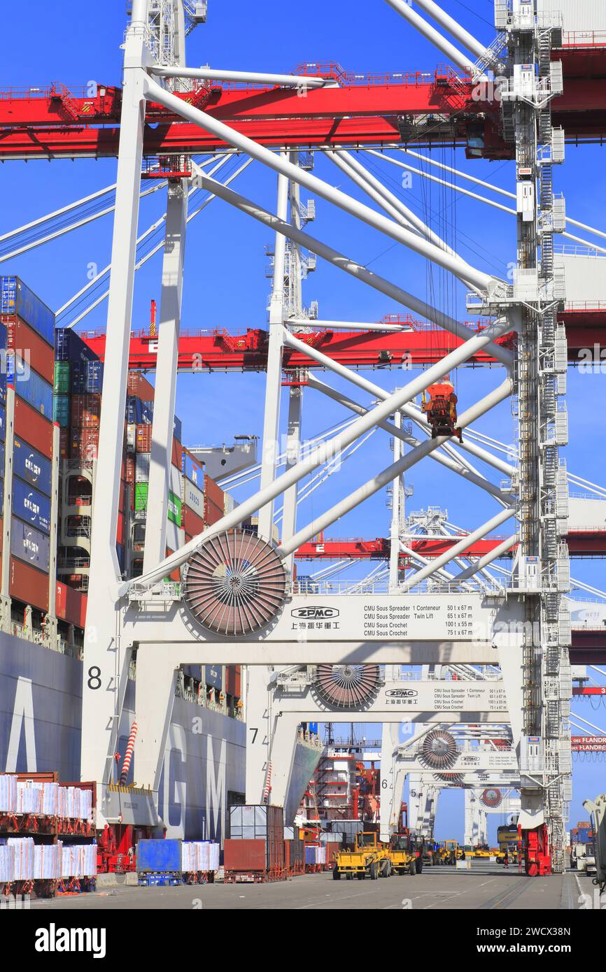 Ship types hi-res stock photography and images - Alamy