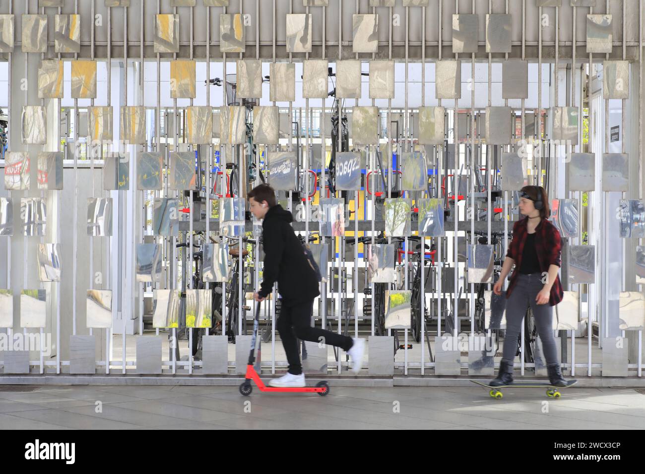 France, Nord, Dunkirk, Place de la gare, scooter and skateboard in ...