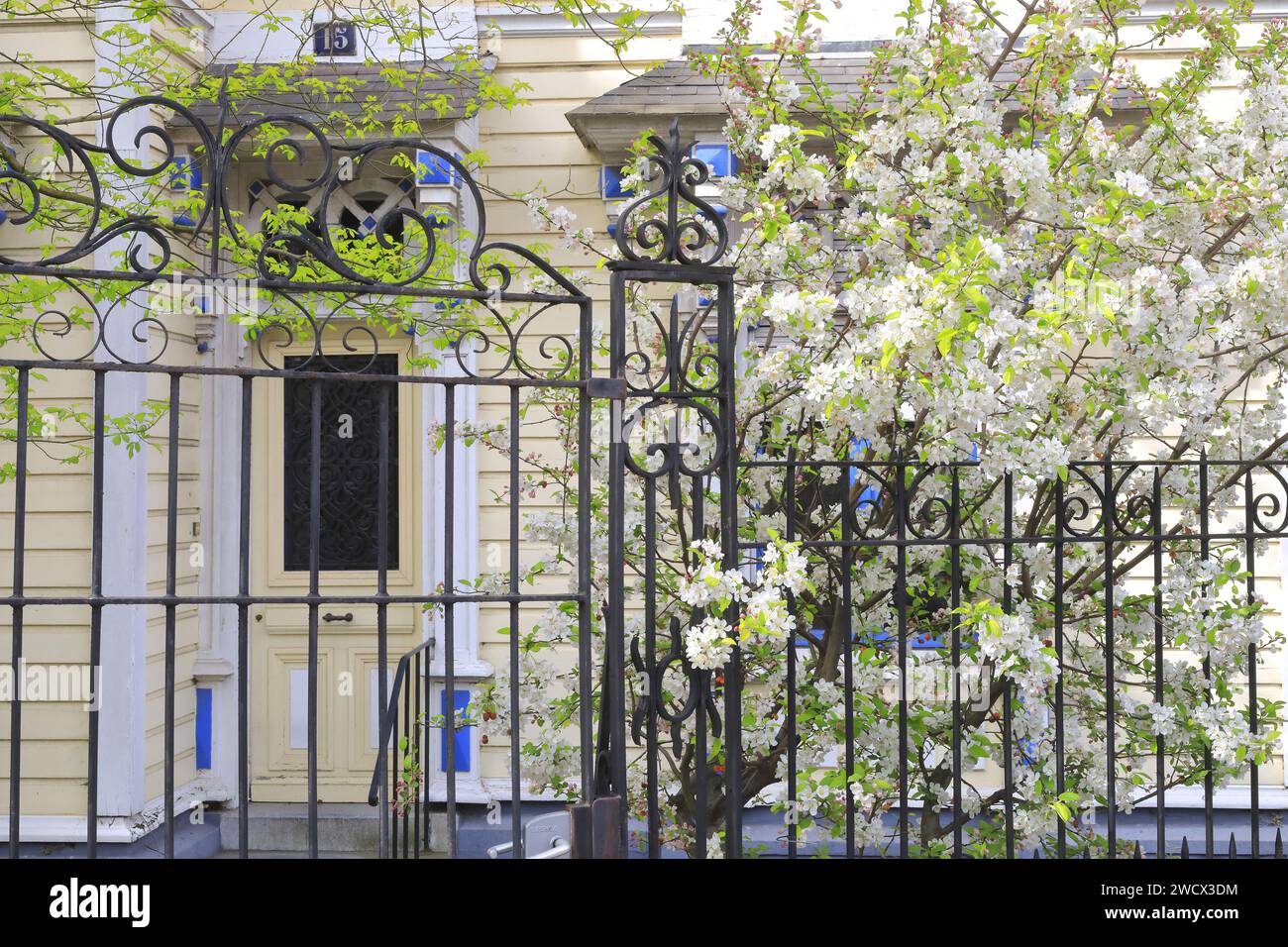 France, Nord, Dunkirk, Rosendaël district, villa Myosotis, wooden house ...
