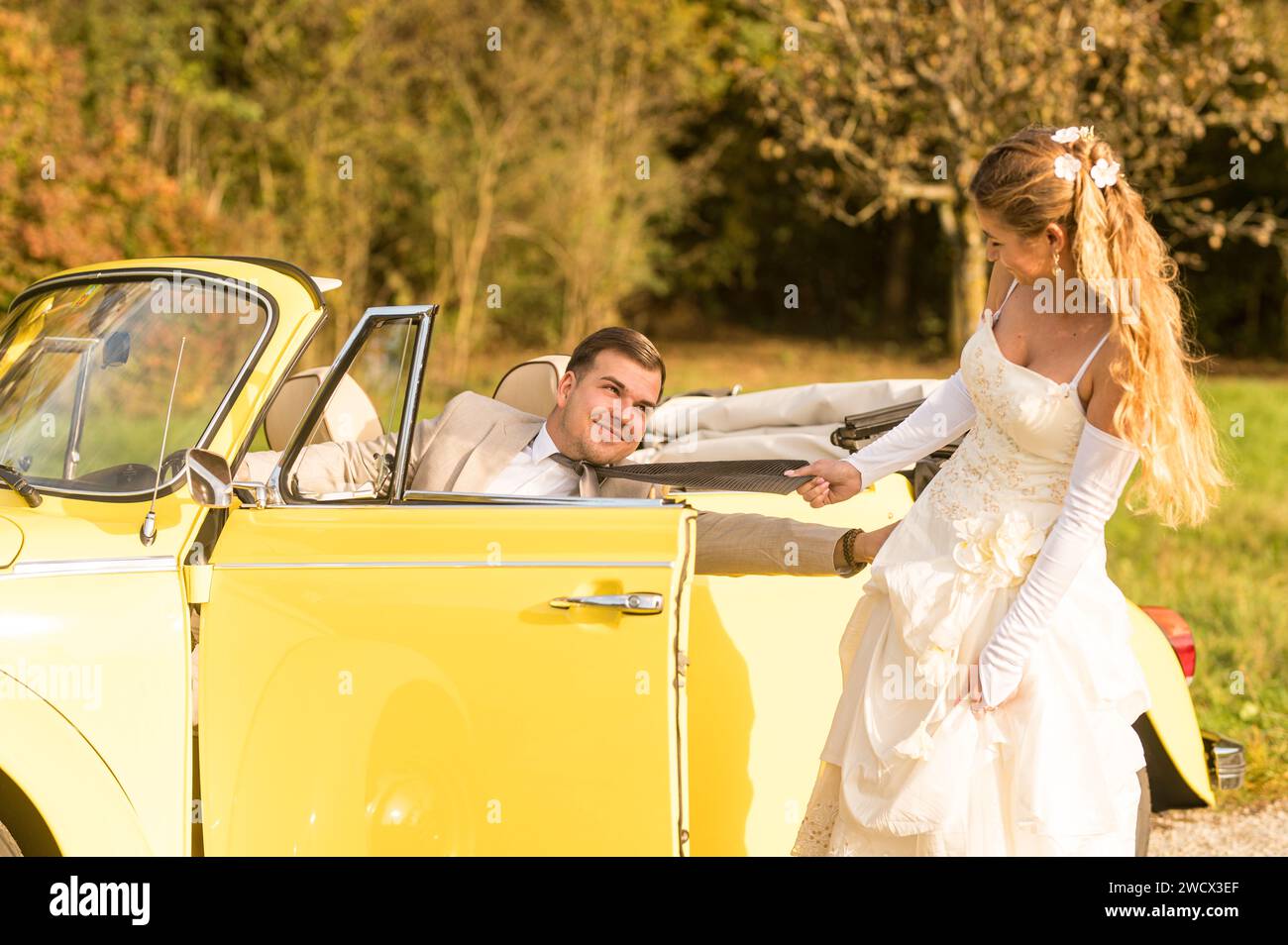 Role reversal couple hi-res stock photography and images - Alamy