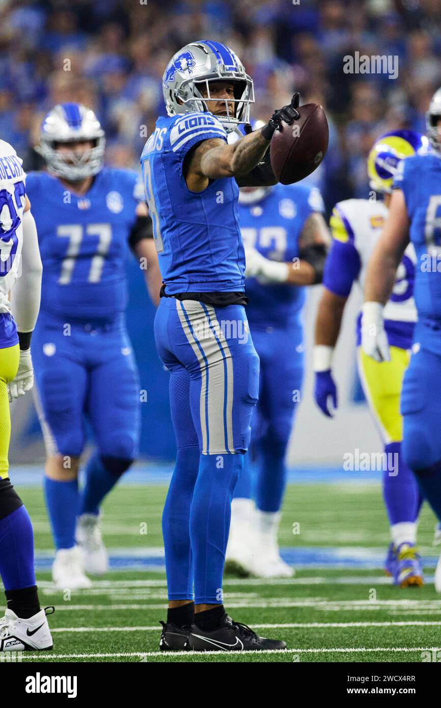 Detroit Lions wide receiver Josh Reynolds (8) celebrates against the ...