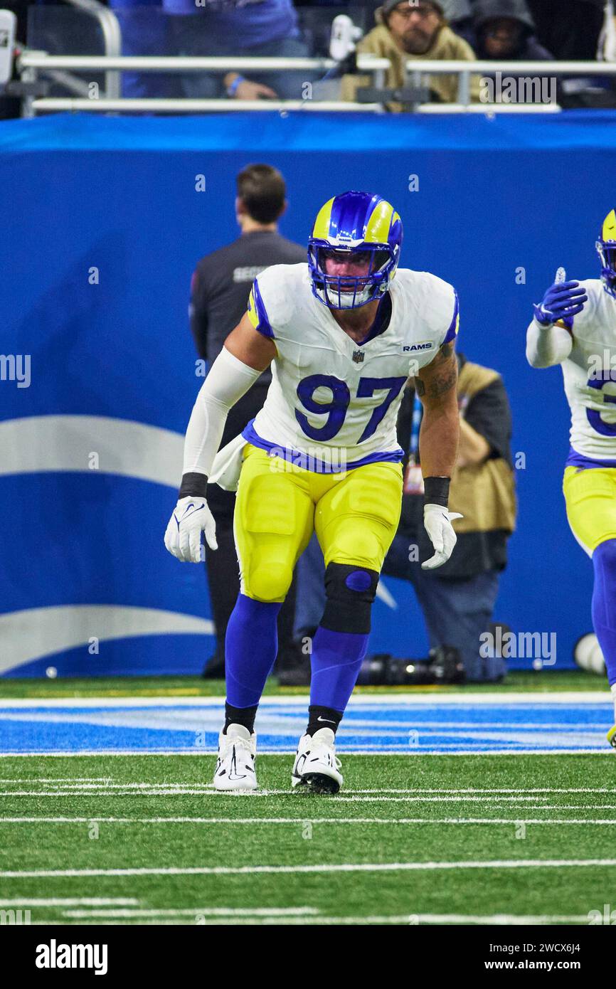Los Angeles Rams linebacker Michael Hoecht (97) pursues a play on ...