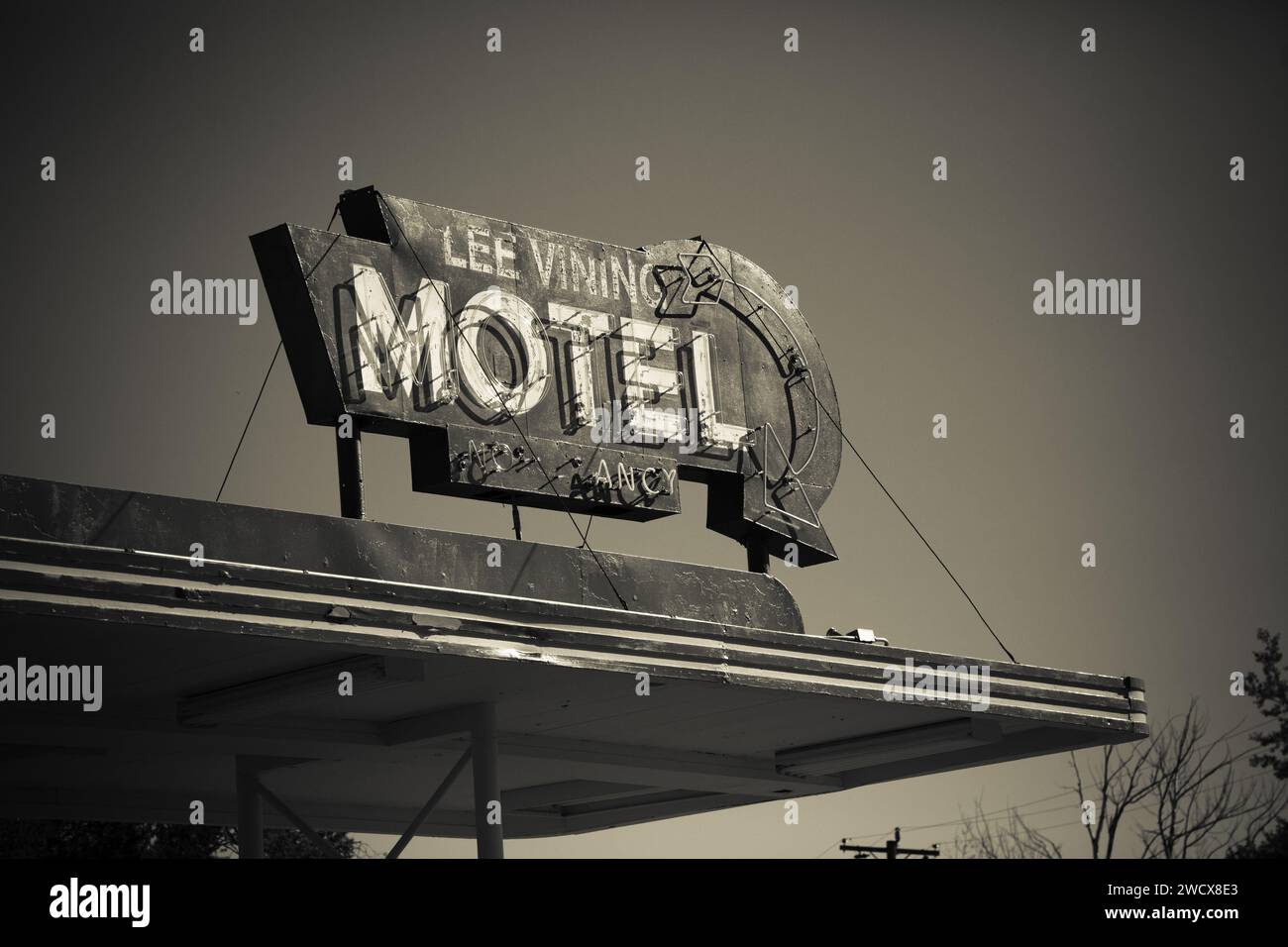 California neon sign hi-res stock photography and images - Alamy