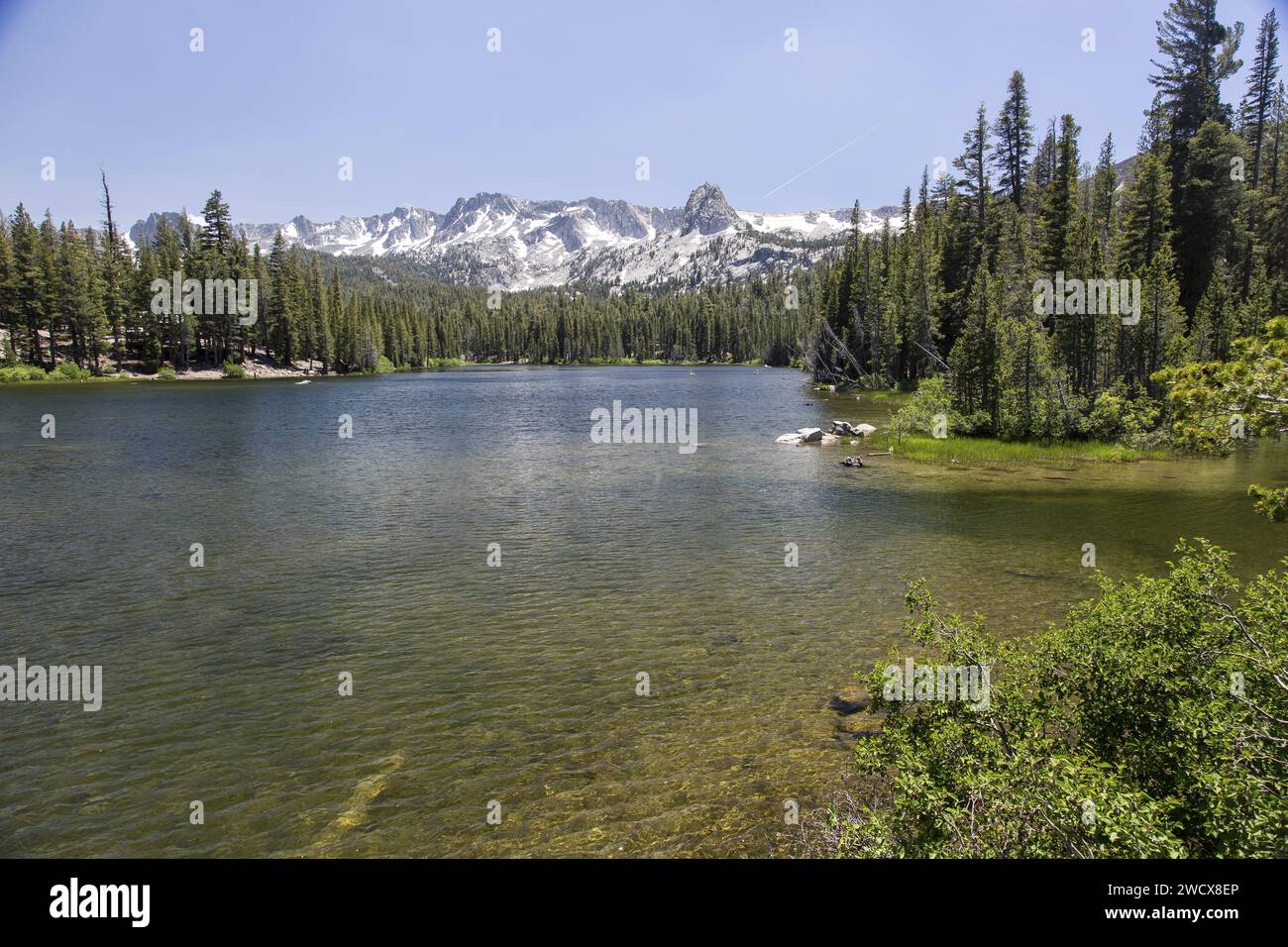 Mammoth lakes snow hi-res stock photography and images - Alamy