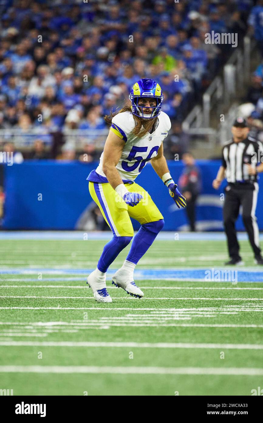 Los Angeles Rams linebacker Christian Rozeboom (56) pursues a play on ...