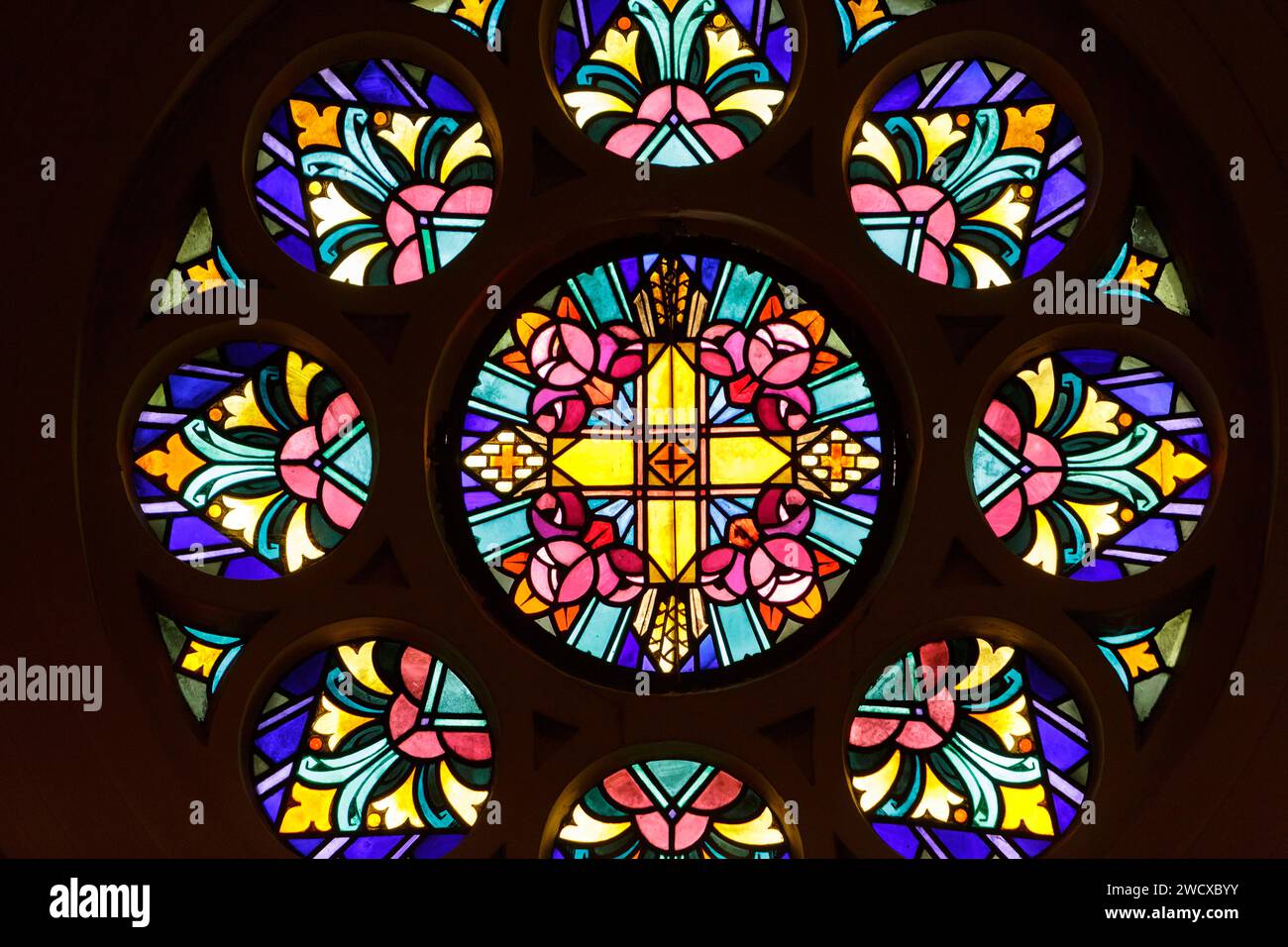 Canopy of stained glass hi-res stock photography and images - Alamy