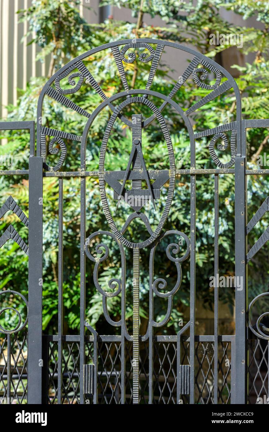 Wrought iron fence house hi-res stock photography and images - Alamy