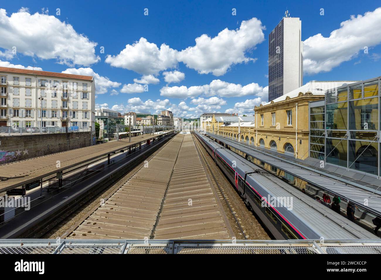Nancy train station hi-res stock photography and images - Alamy