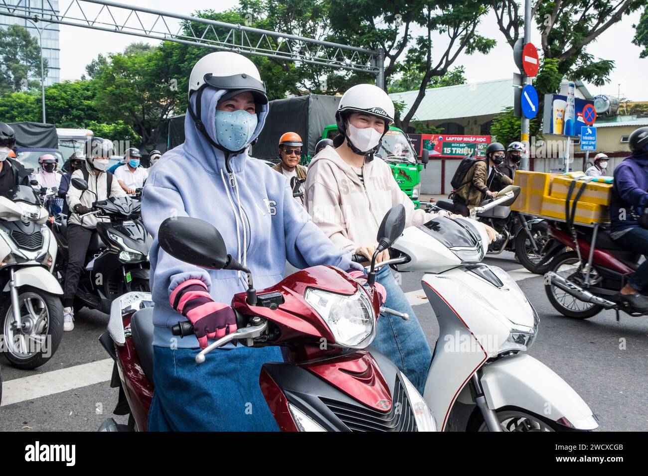 Vietnam, Ho Chi Minh City, Saigon, motorcycle traffic Stock Photo - Alamy