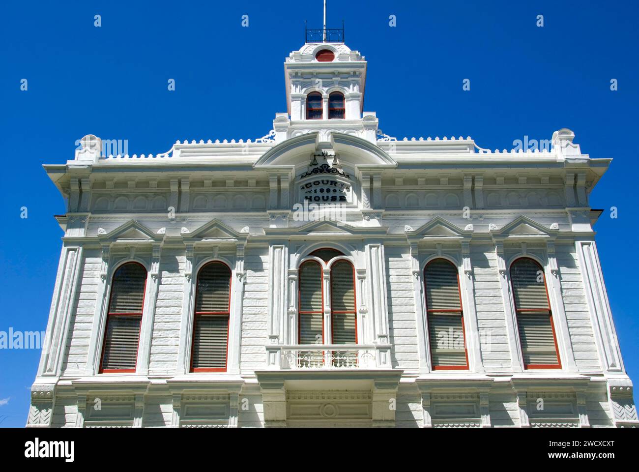 Mono County Courthouse, Bridgeport, Eastern Sierra Scenic Byway ...