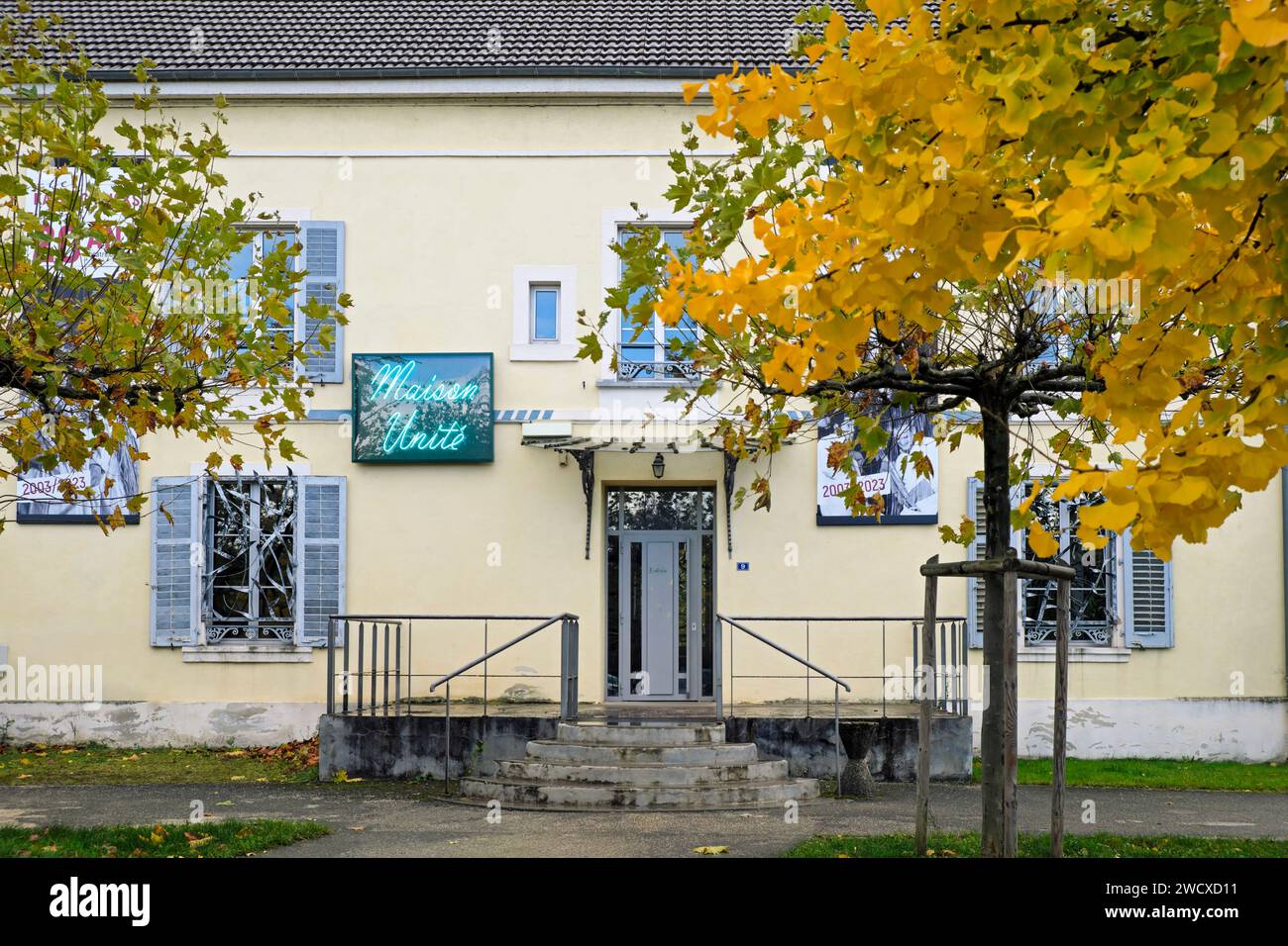 Unity house hi-res stock photography and images - Alamy