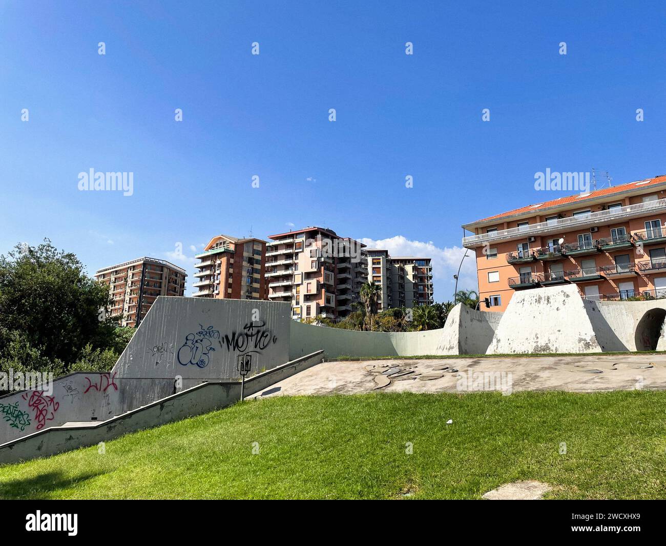 Catania province city hi-res stock photography and images - Alamy