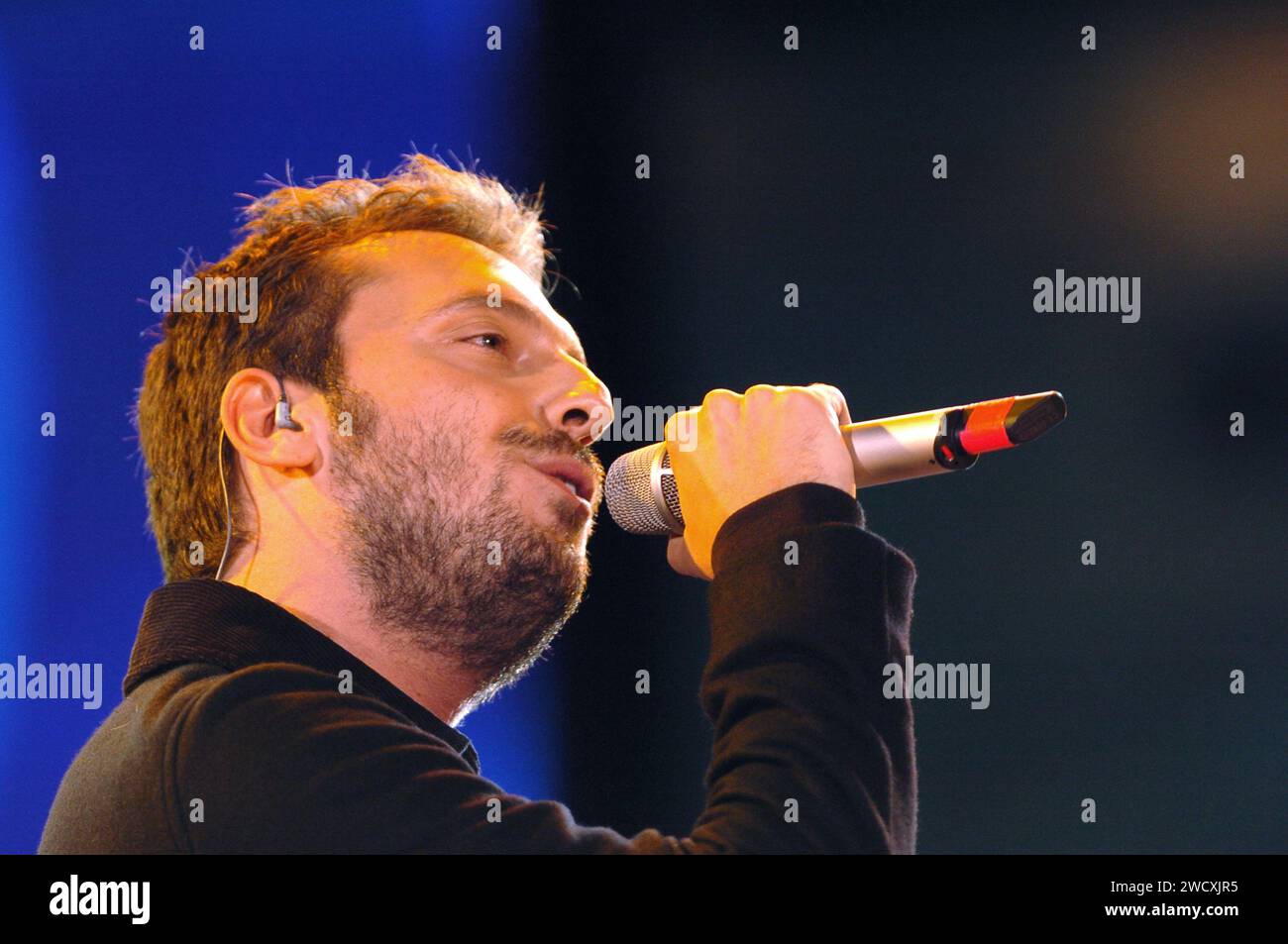 Cesare cremonini photographs hi-res stock photography and images - Alamy