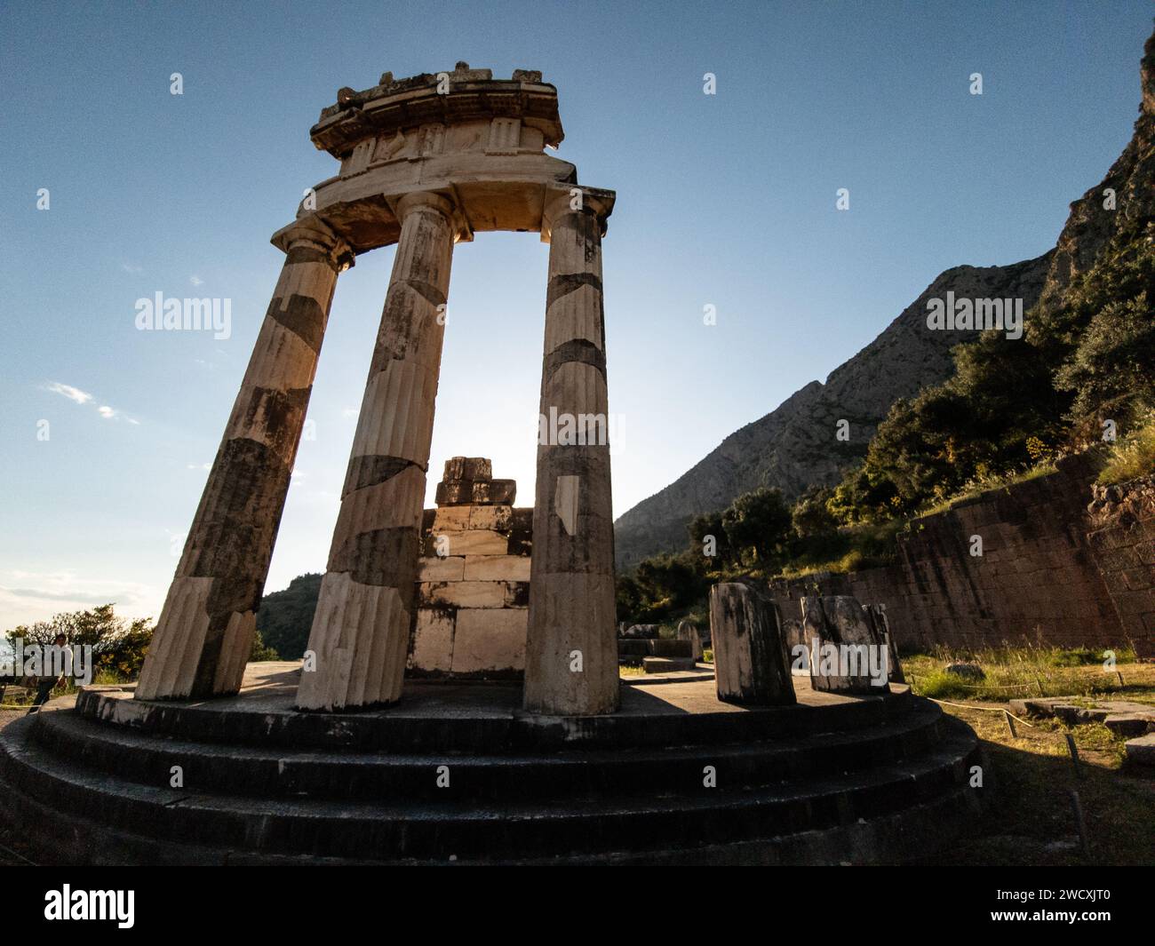 Town view with delphi hi-res stock photography and images - Alamy
