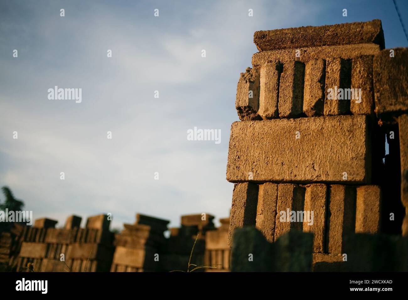Block stacks hi-res stock photography and images - Alamy