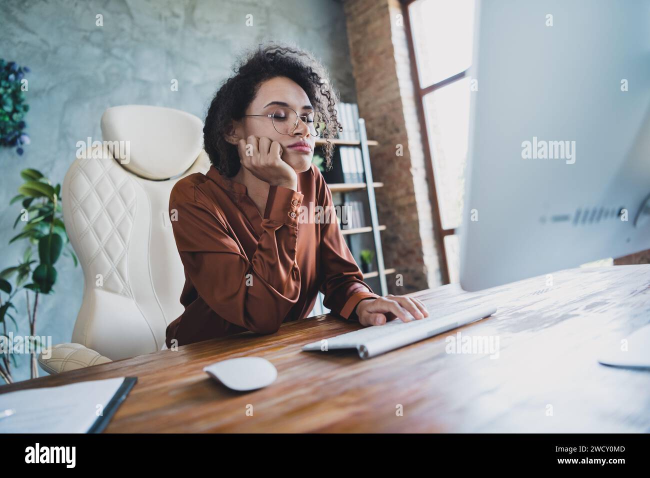 Photo of sleepy exhausted elegant financier lady sit chair keyboard ...